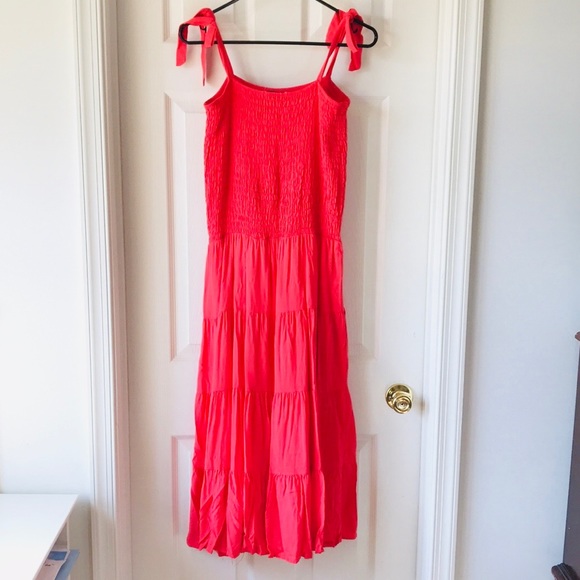 Culture Code | Dresses | Apple Red Smocking Tube Tiered Midi Dress ...